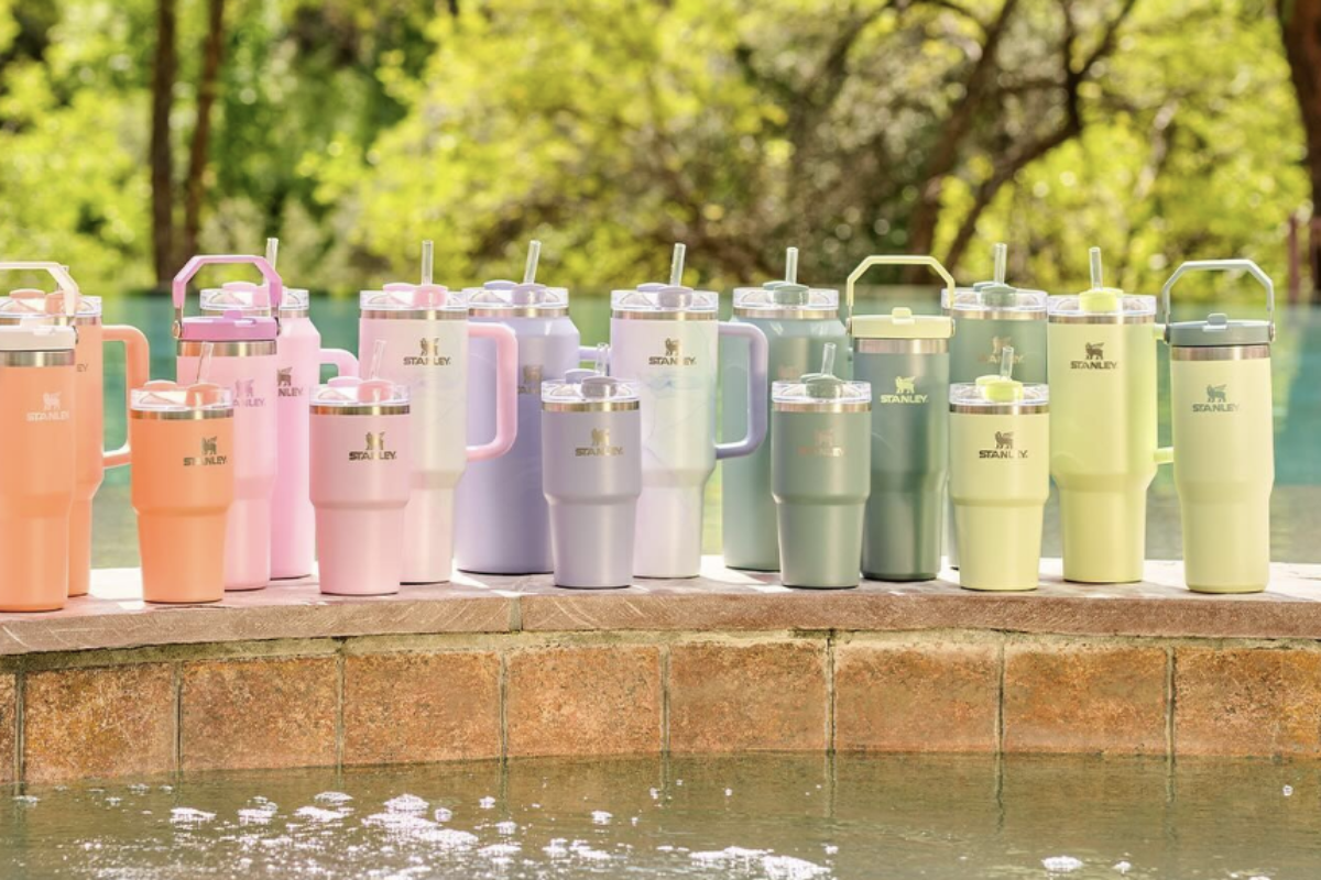 Como o copo Stanley projetou marca centenária a 'queridinha' da Faria ...