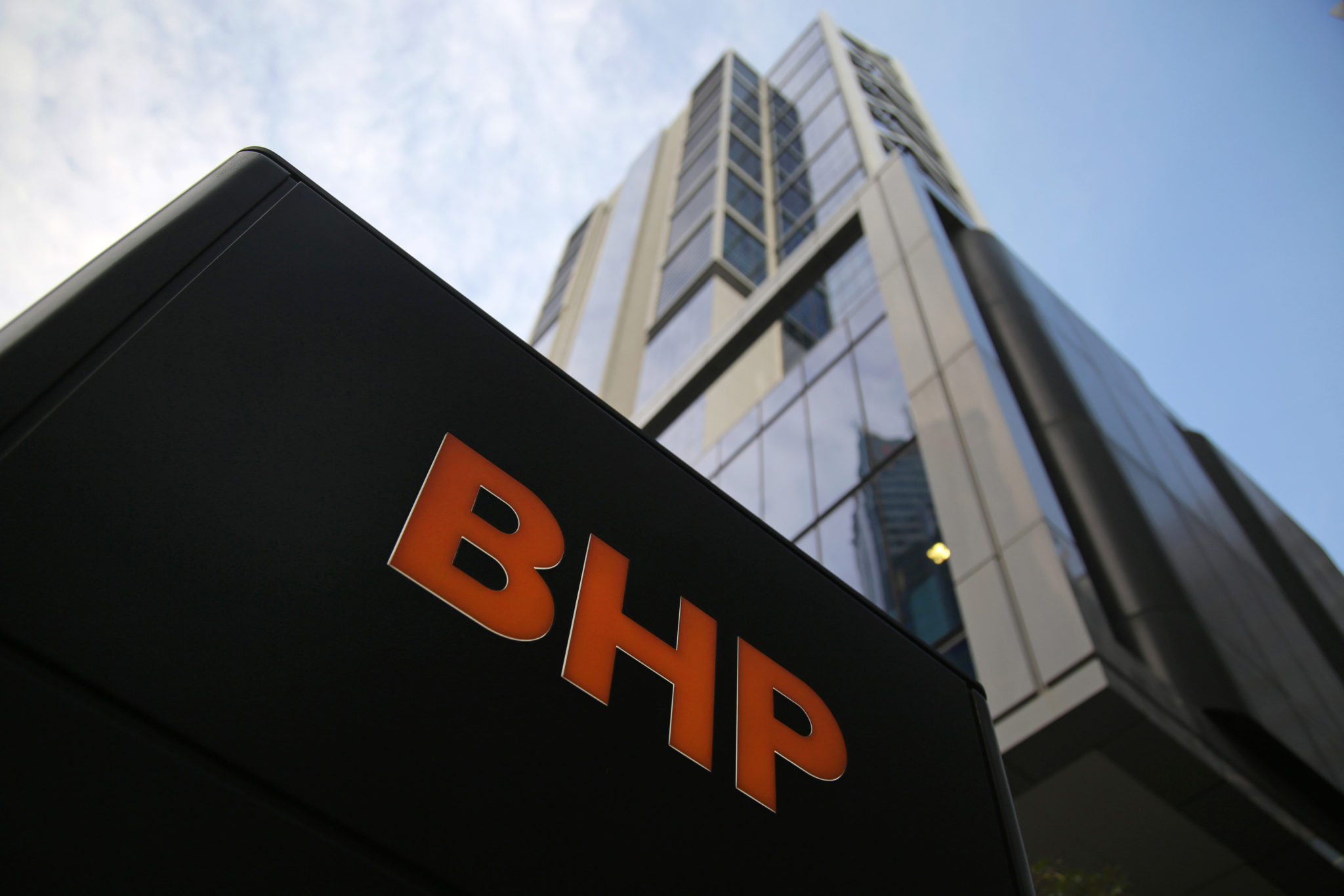 BHP fica à margem da onda de fusões no cobre que ajudou a iniciar ...